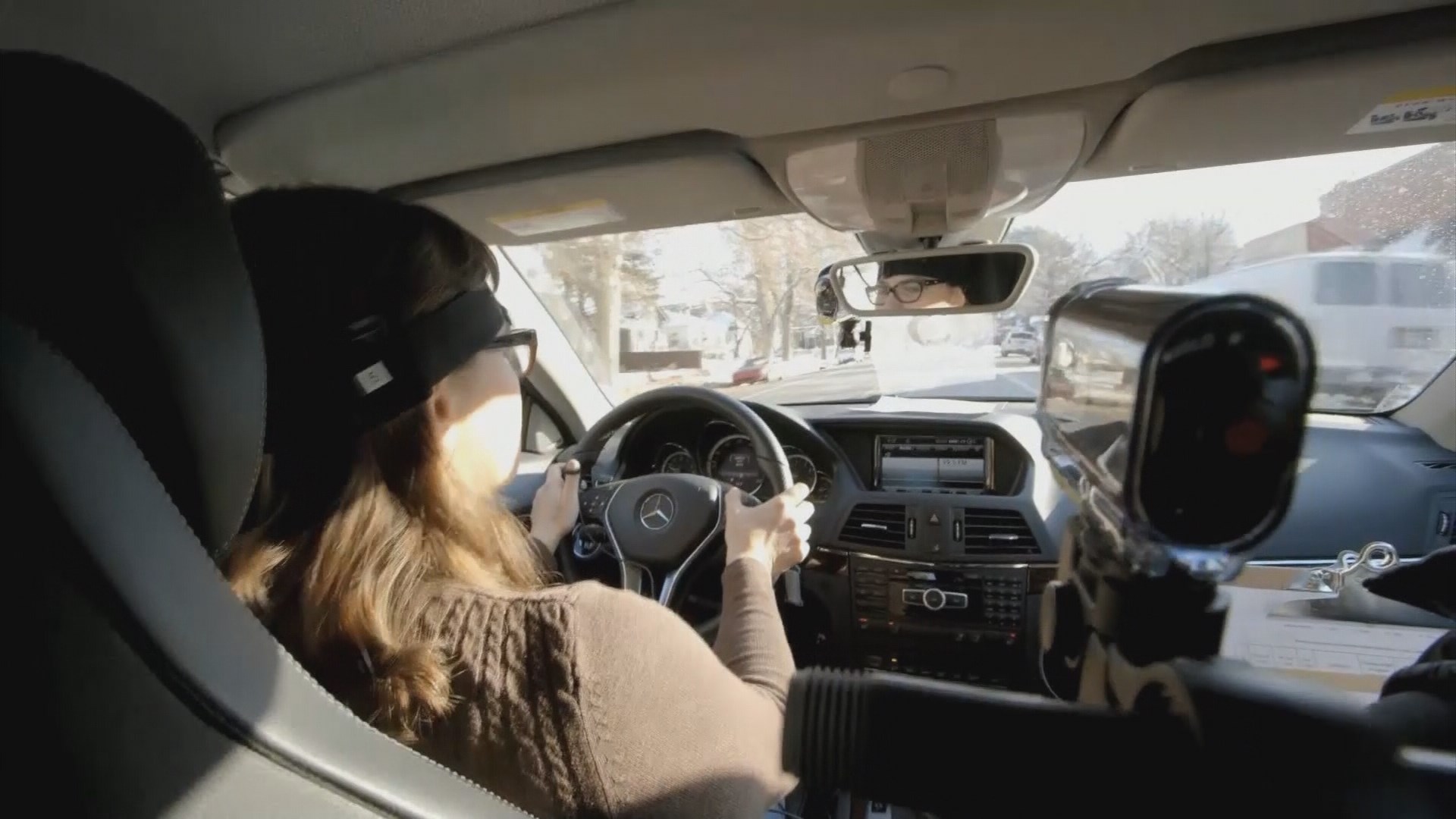 Distracted driving may not be entirely your fault | khou.com