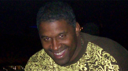 Police search for suspects in 2009 nightclub shooting death | khou.com