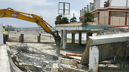 Landry’s to demolish Galveston's Flagship Hotel | khou.com