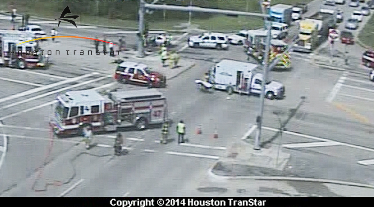 Life Flight responds to crash on Beltway 8 frontage road | khou.com