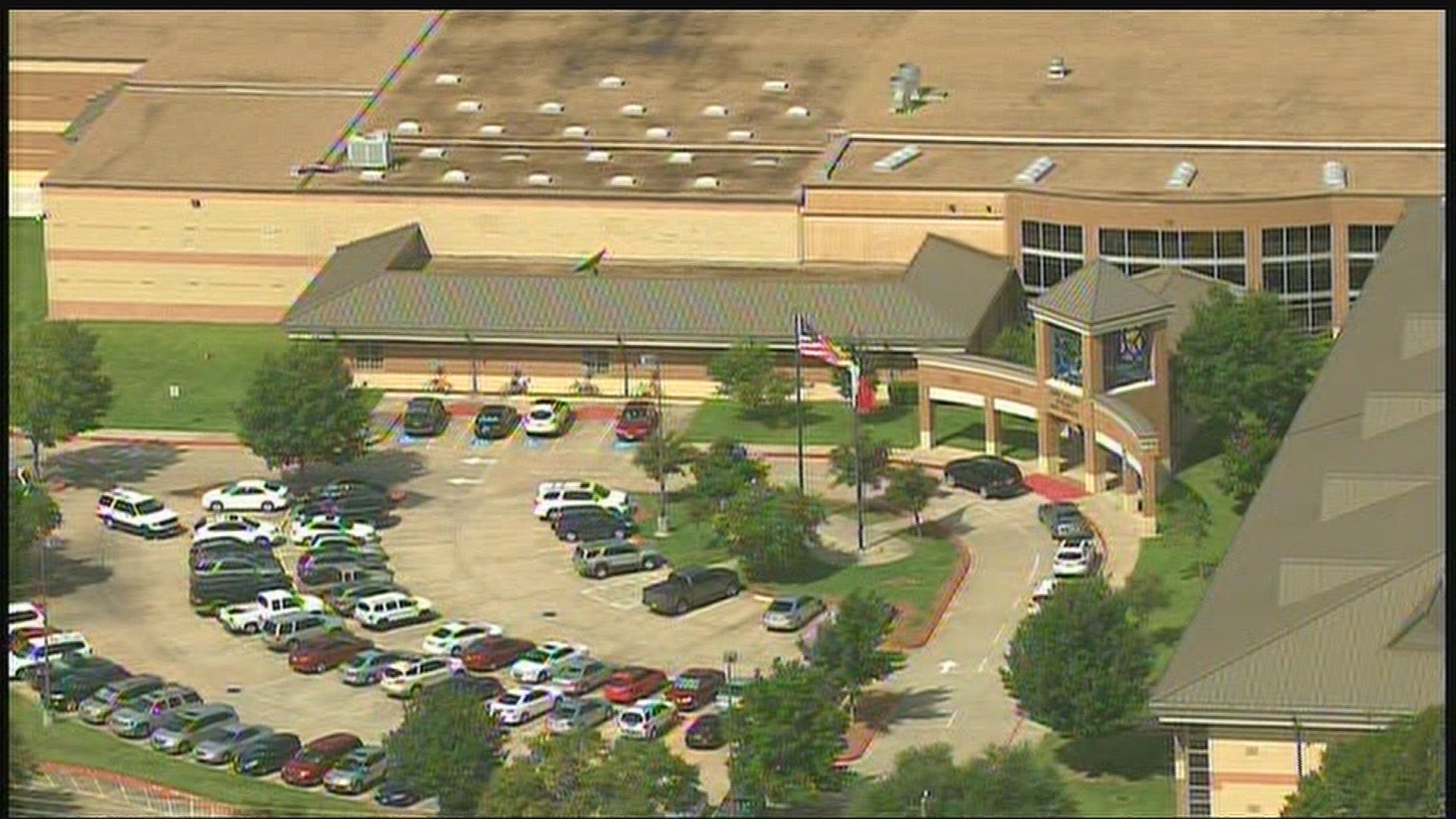 Dulles H.S. students dismissed following power outage | khou.com