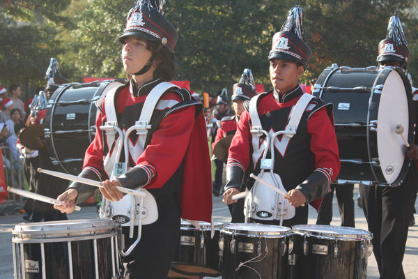 KHOU 11 and Carnival Cruise Lines 'Battle of the High School Marching ...
