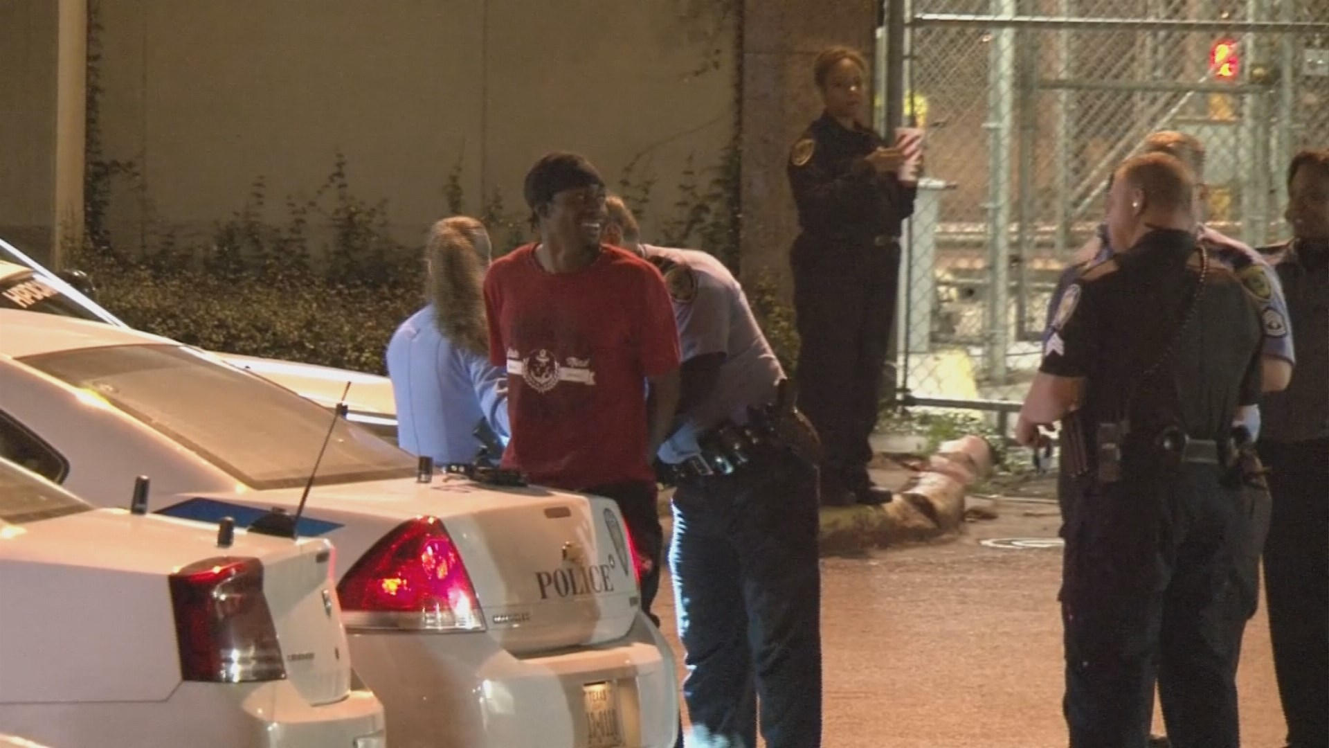 'Smiling' inmate back in custody after briefly escaping Houston police ...