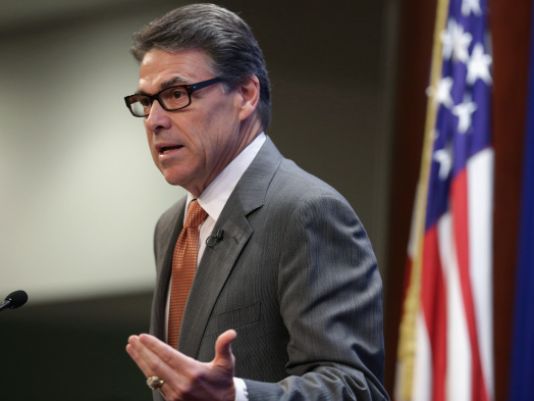 Judge refuses to toss abuse-of-power case against Perry | khou.com