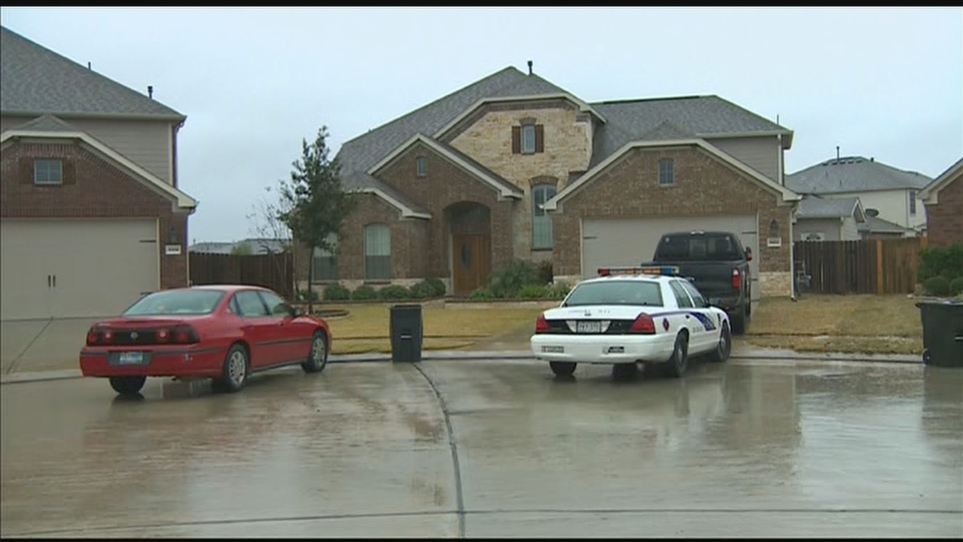Mom, kids forced into closet during home invasion robbery | khou.com