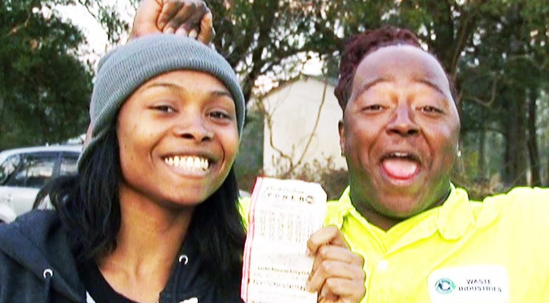 North Carolina mom claims to have $188M Powerball ticket | khou.com