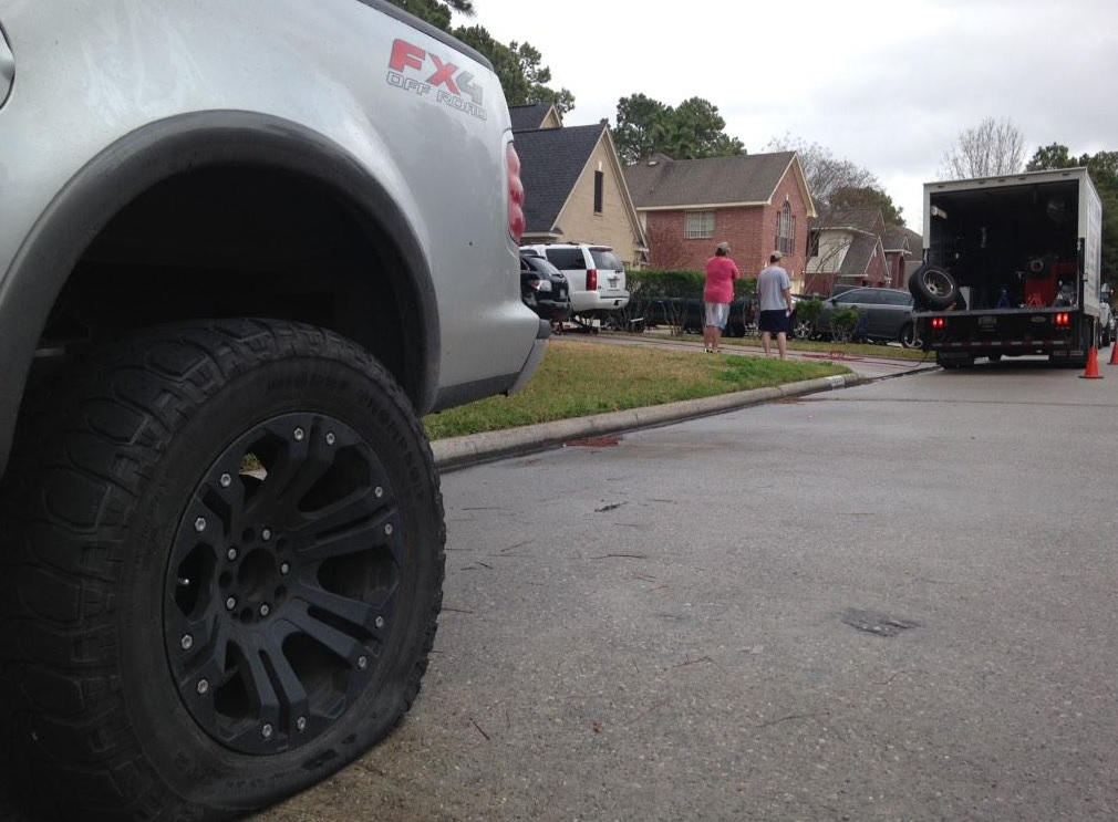 Tires slashed on over 40 cars in Humble neighborhood | khou.com