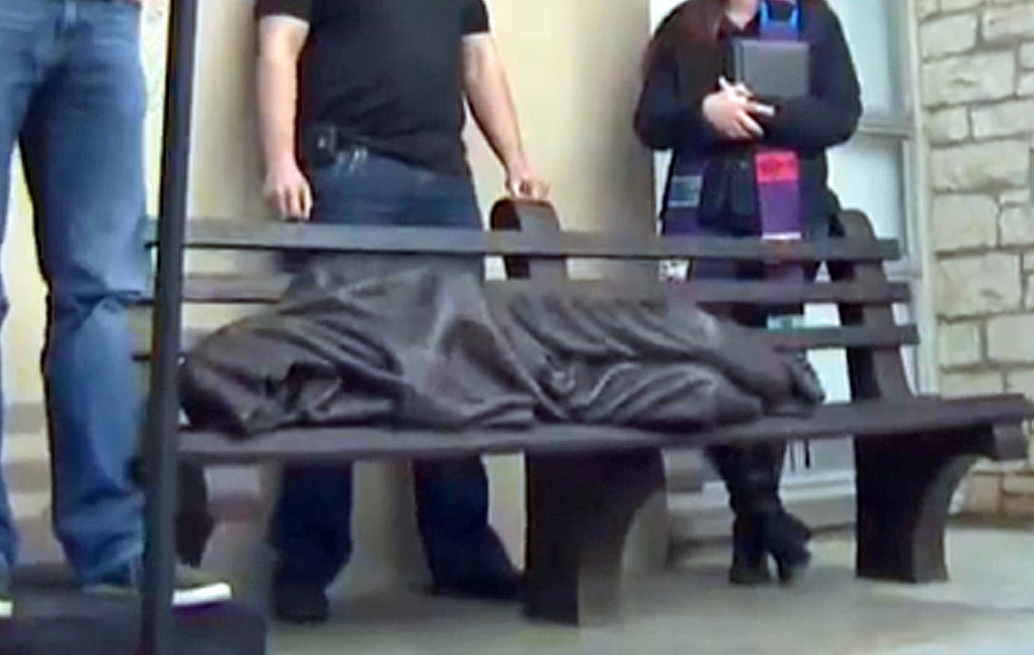 Austin church unveils 'Homeless Jesus' sculpture | khou.com