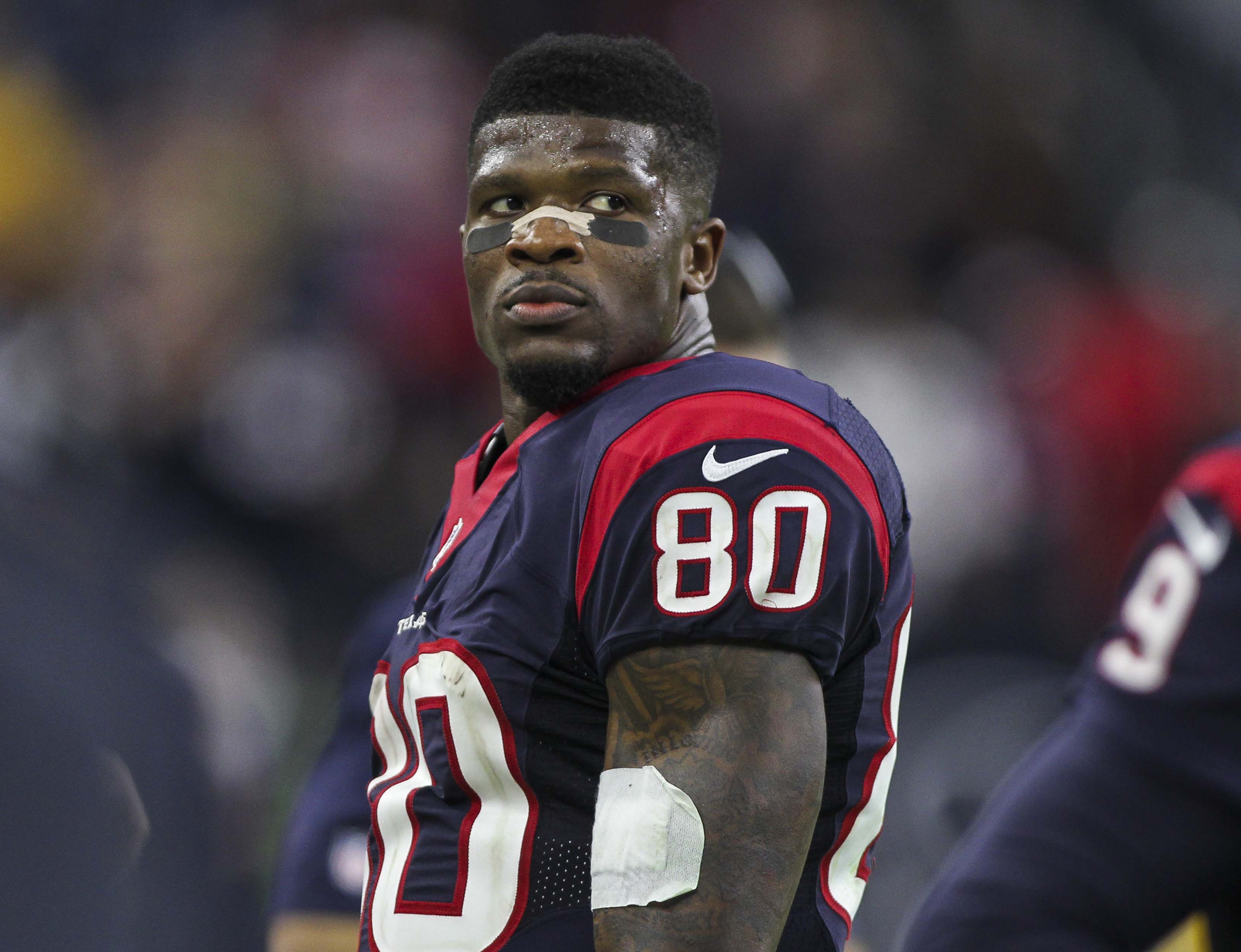 Andre Johnson: 'It's official, I'm a Colt' | khou.com