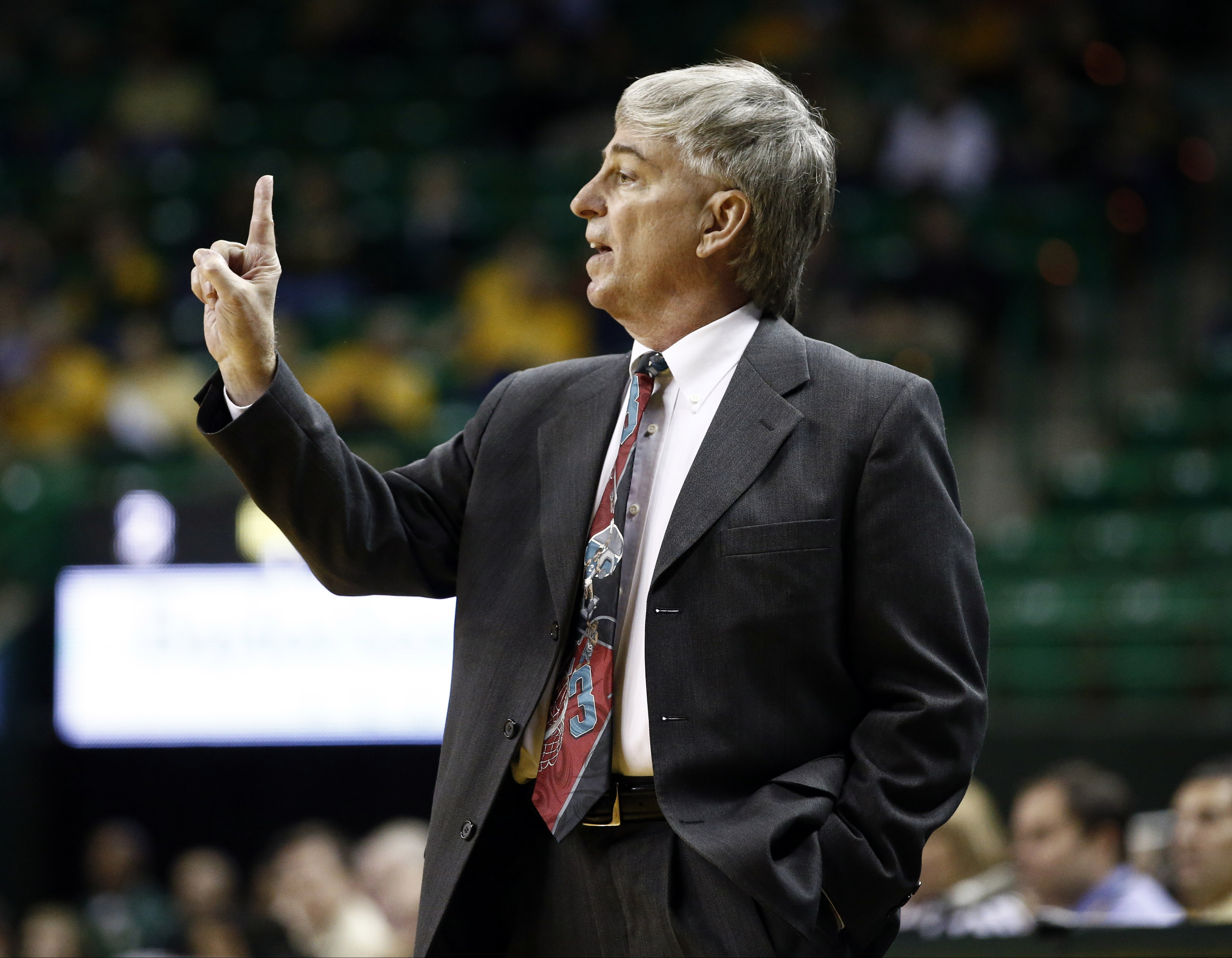 Rice women's coach Williams retires after 10 seasons | khou.com