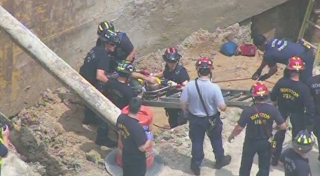 Construction worker falls into large trench in E. Houston | khou.com