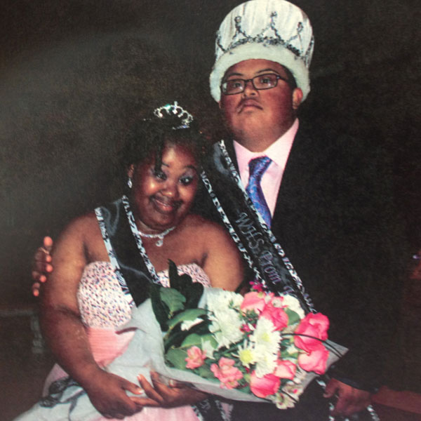 A magical prom night for Jada and Alfredo | khou.com