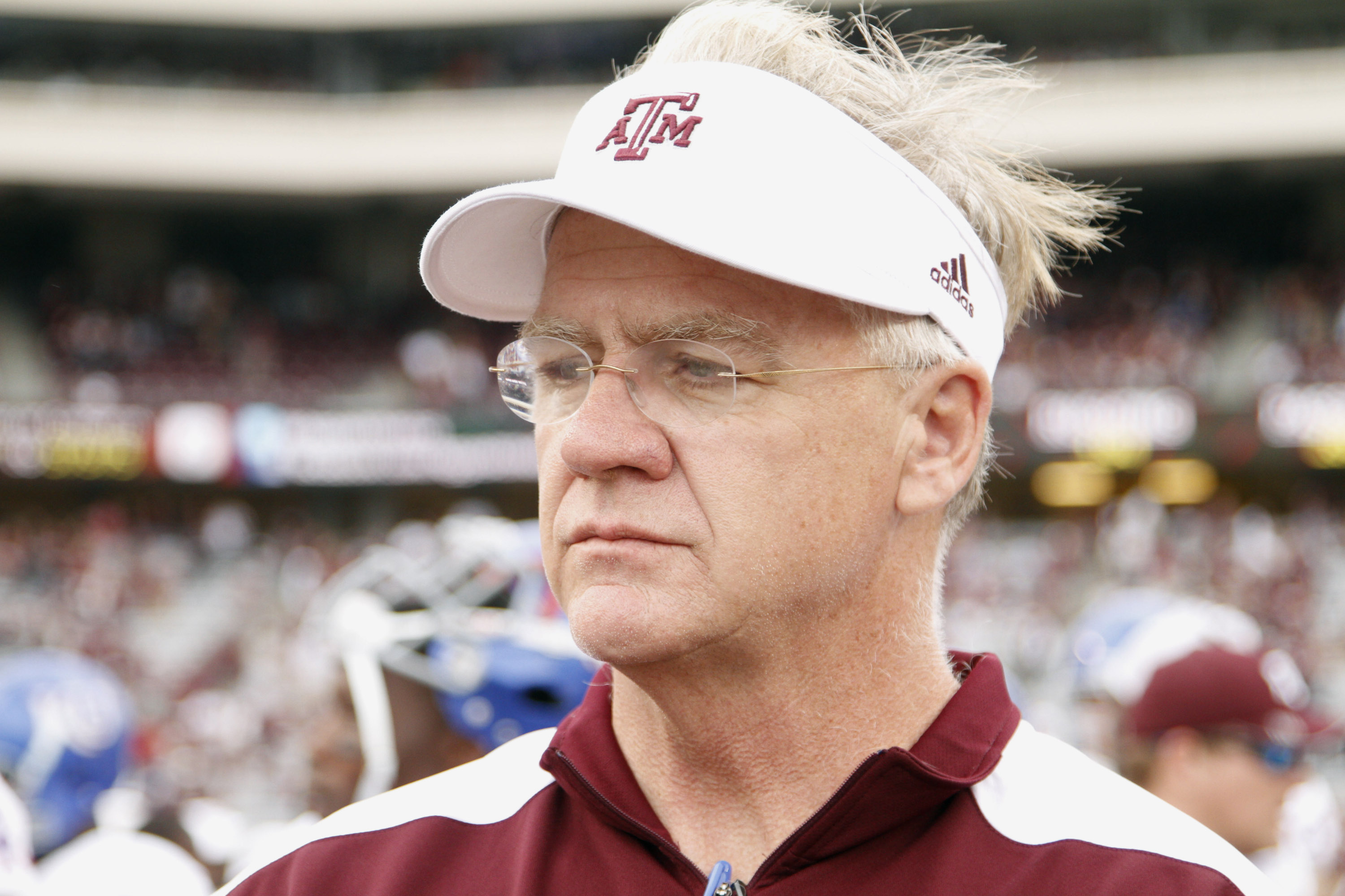 Former A&M coach Mike Sherman to coach Cape Cod high school | khou.com