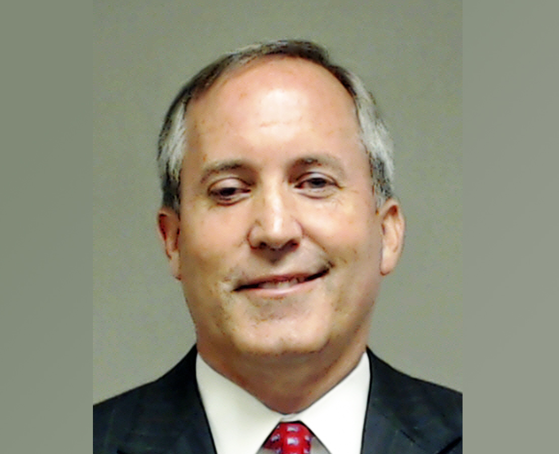 Abbott: Indicted AG Paxton innocent until proven guilty | khou.com