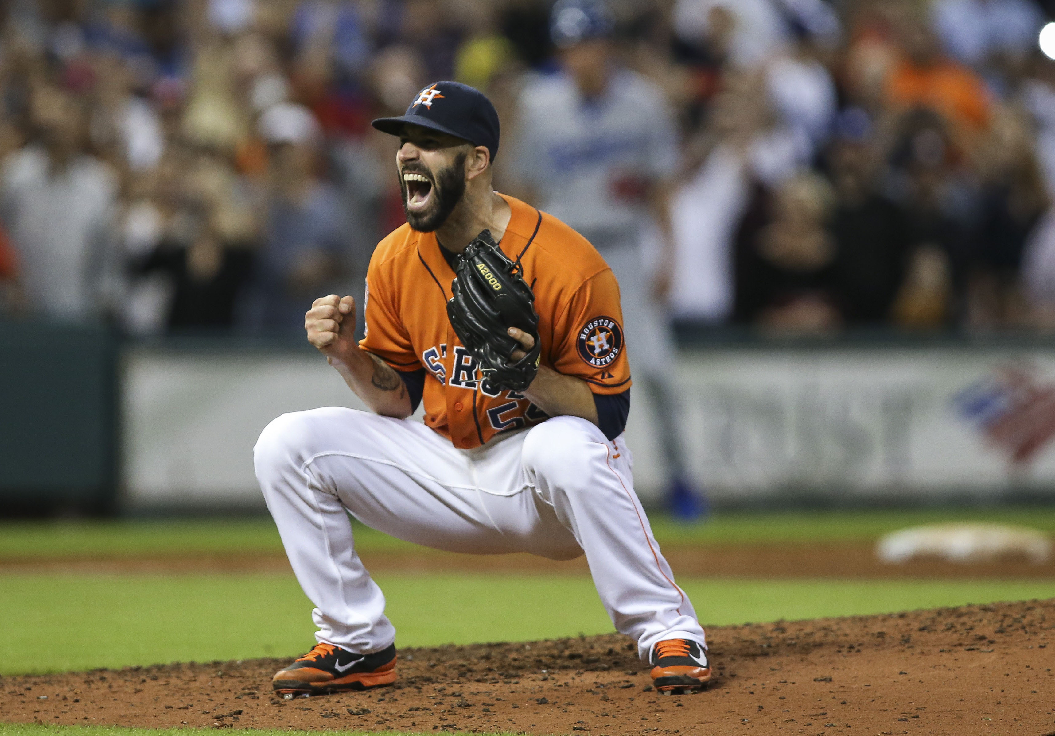 Astros pitcher Mike Fiers named American League Player of the Week ...