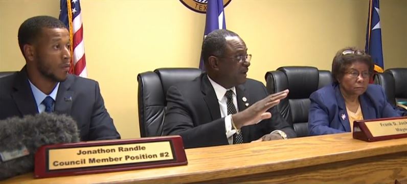 Prairie View residents react to Sandra Bland Parkway decision | khou.com