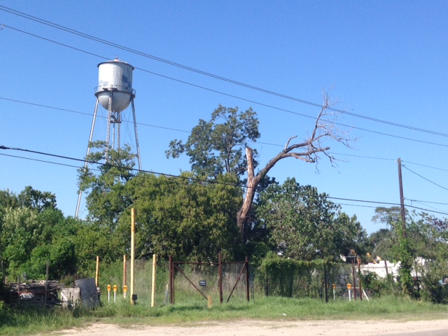 Profanity sprayed on water tower targets police | khou.com