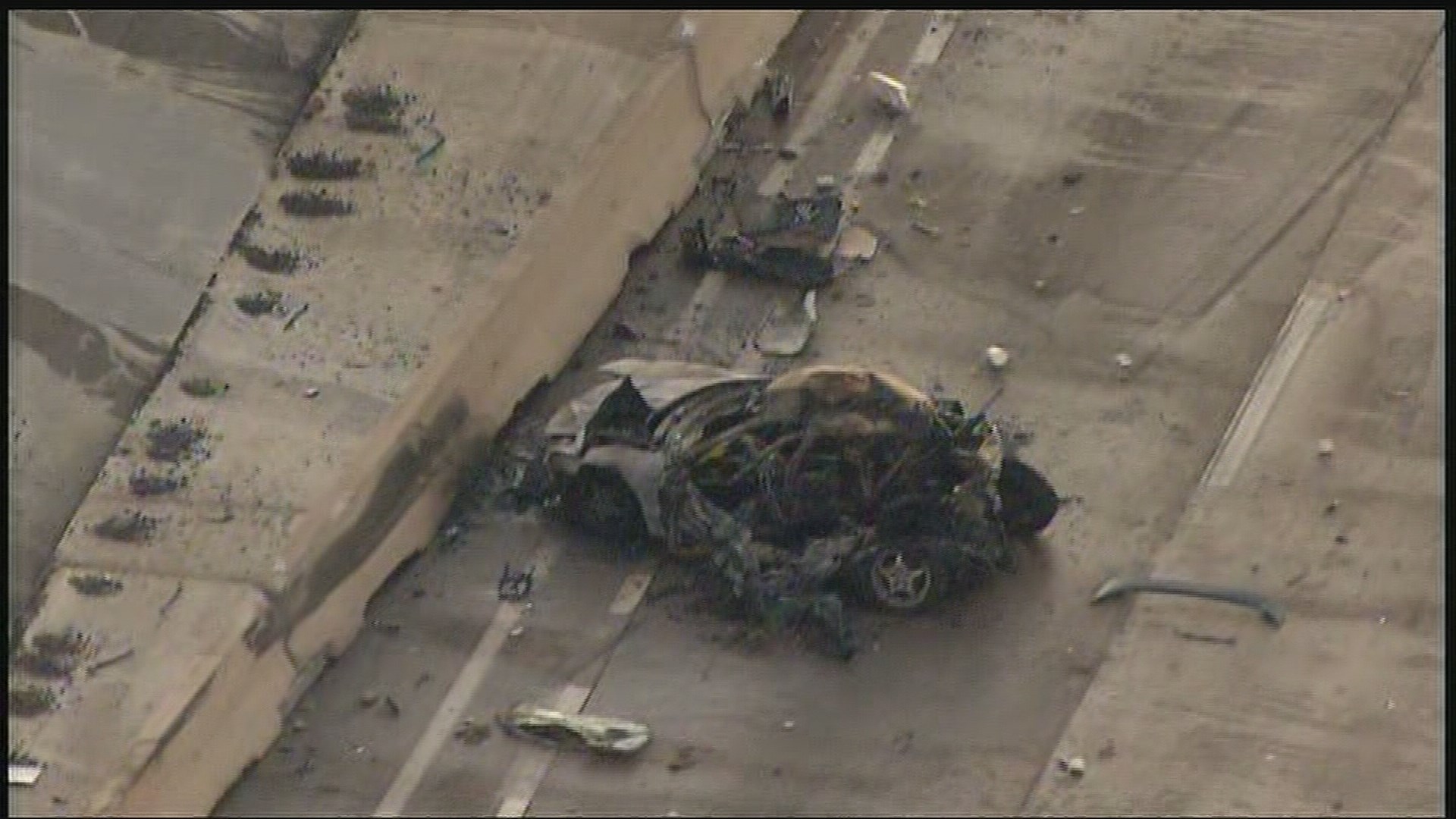2 killed in fiery crash on Highway 290 | khou.com