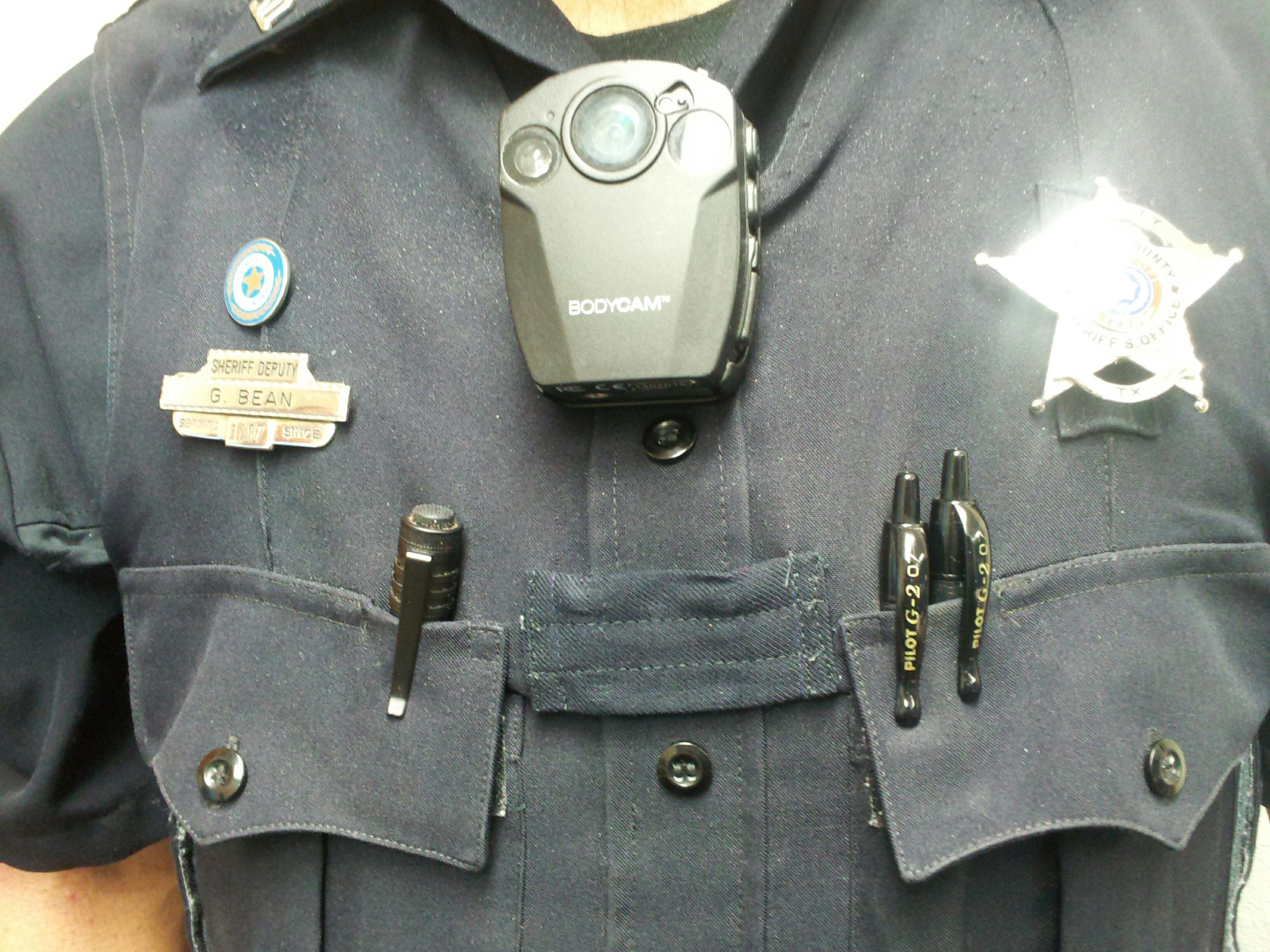 Liberty County Sheriff's Office issuing body cameras | khou.com