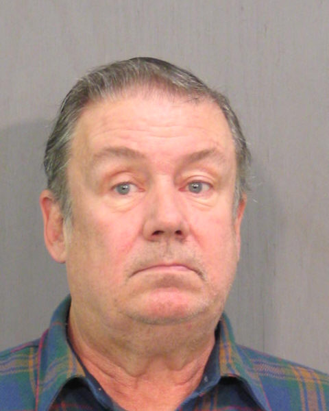 Man arrested, charged after allegedly setting fire to vacant mobile ...