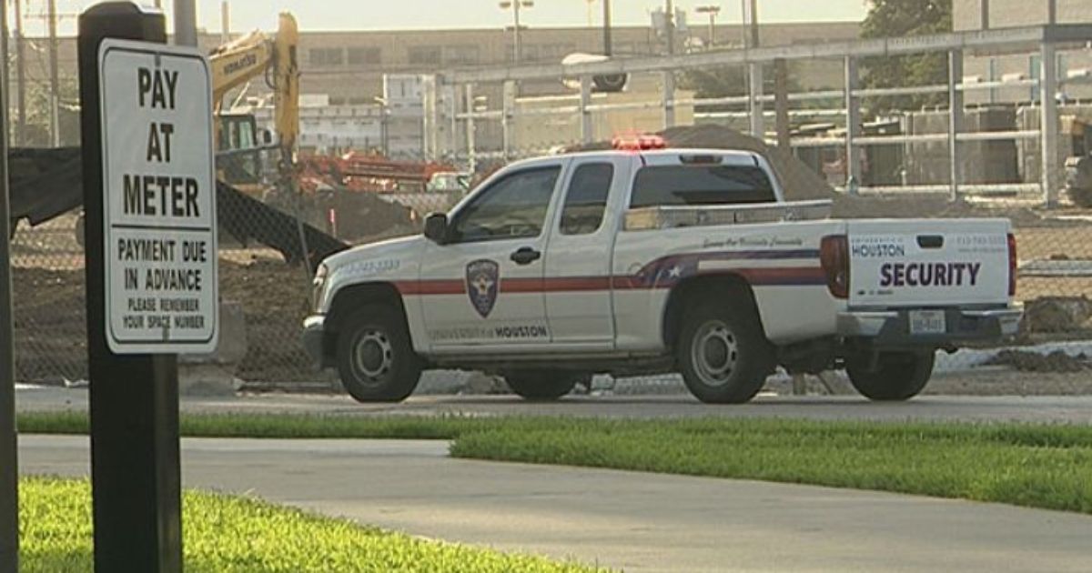 UH security alert: 2 men rob student on campus | khou.com