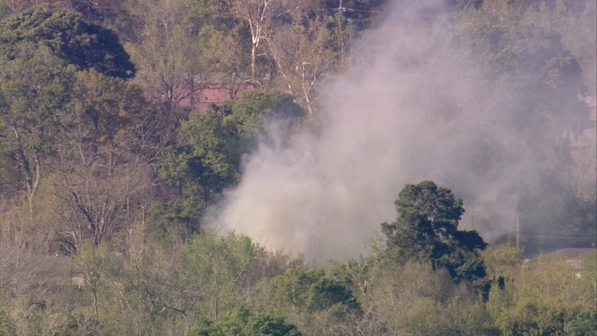 2-alarm fire destroys Humble townhomes | khou.com