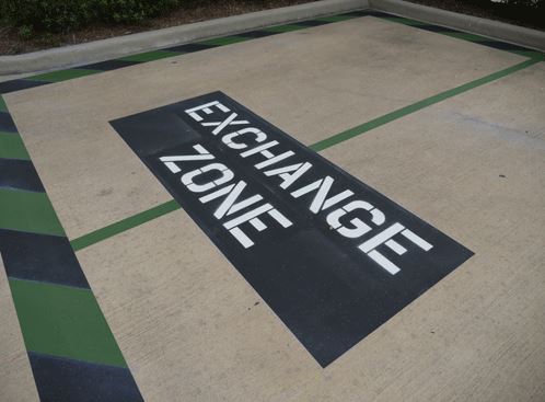 Pearland PD creates safe exchange zone for buyers and sellers | khou.com