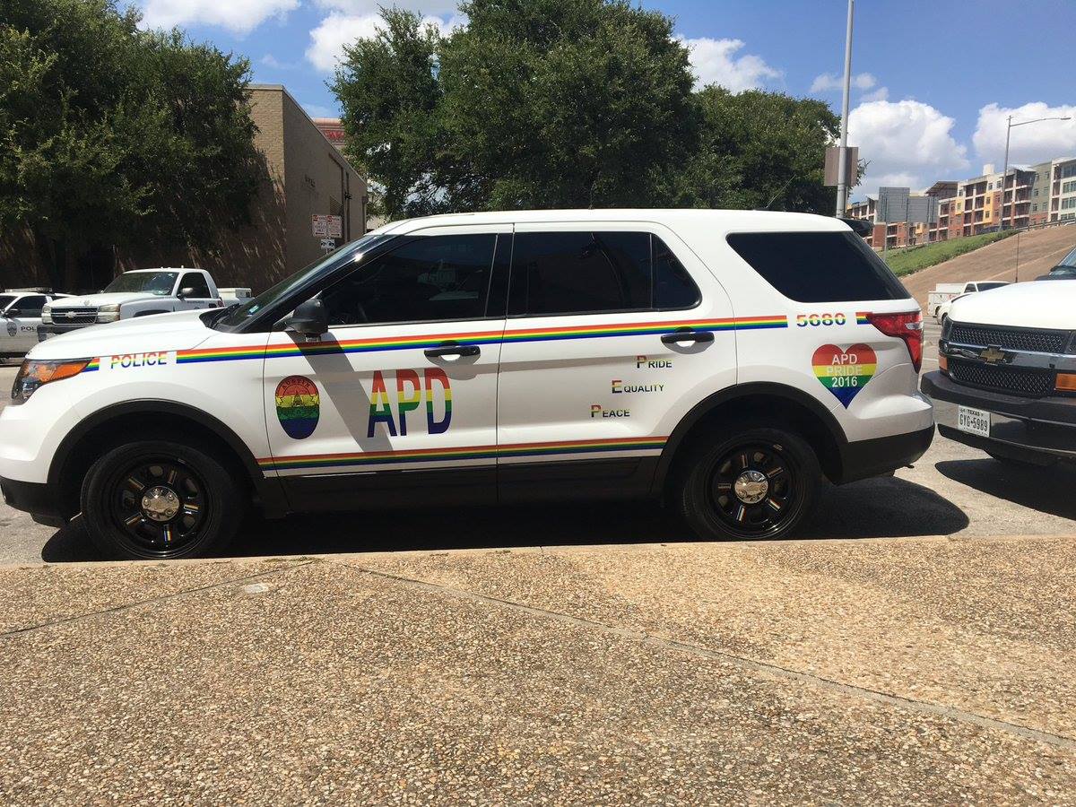 Austin PD honors LGBT community with pride-themed patrol SUV | khou.com