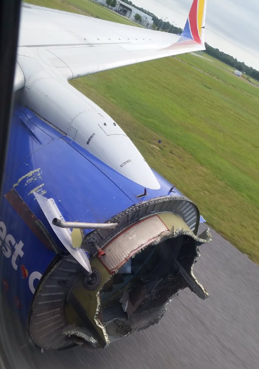 Southwest flight makes emergency landing after major engine problem ...
