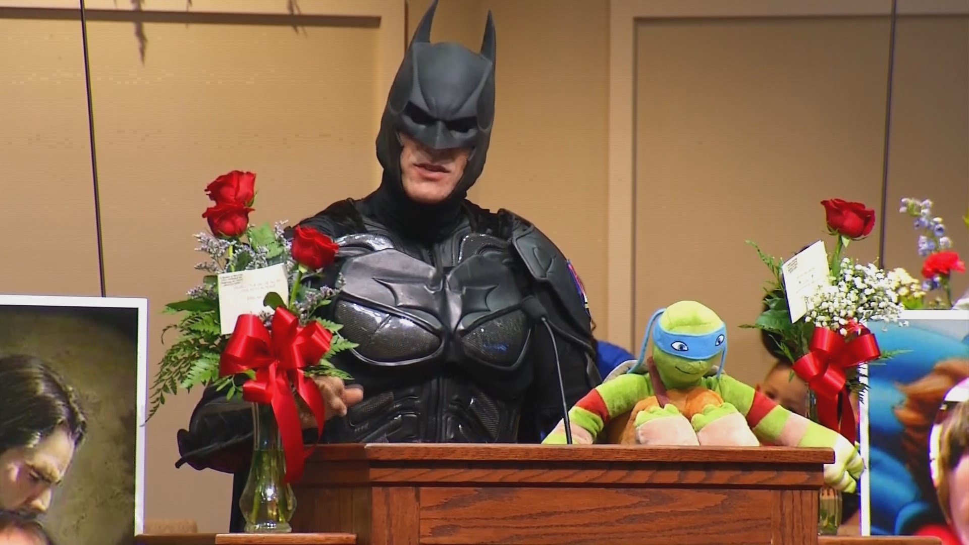 Photos: Superhero funeral for 6-year-old killed in school shooting ...