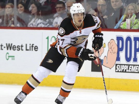 Ducks re-sign forward Rickard Rakell for 6 years | khou.com