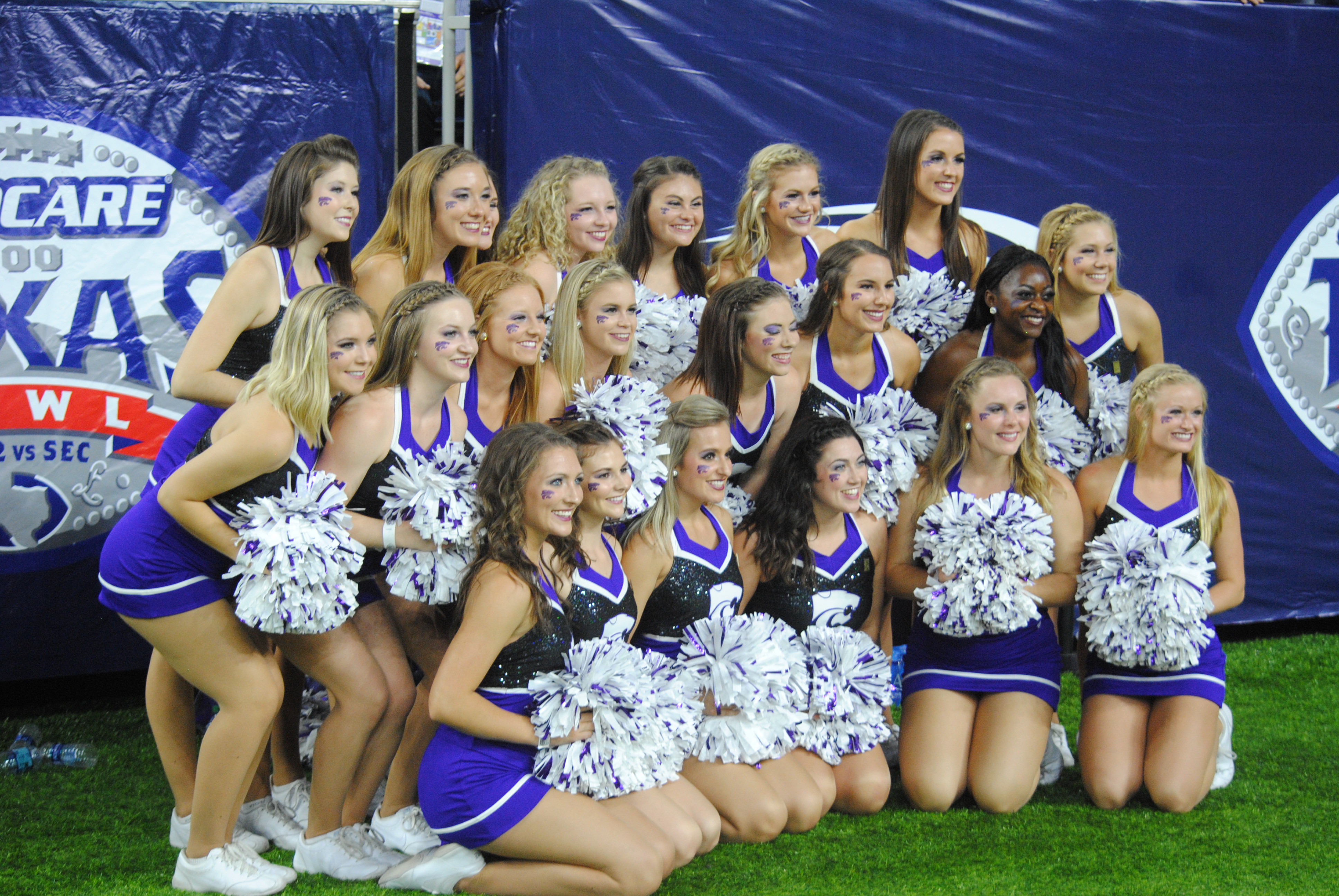 Photos: Kansas State Cheerleaders & Band at the Texas Bowl | khou.com