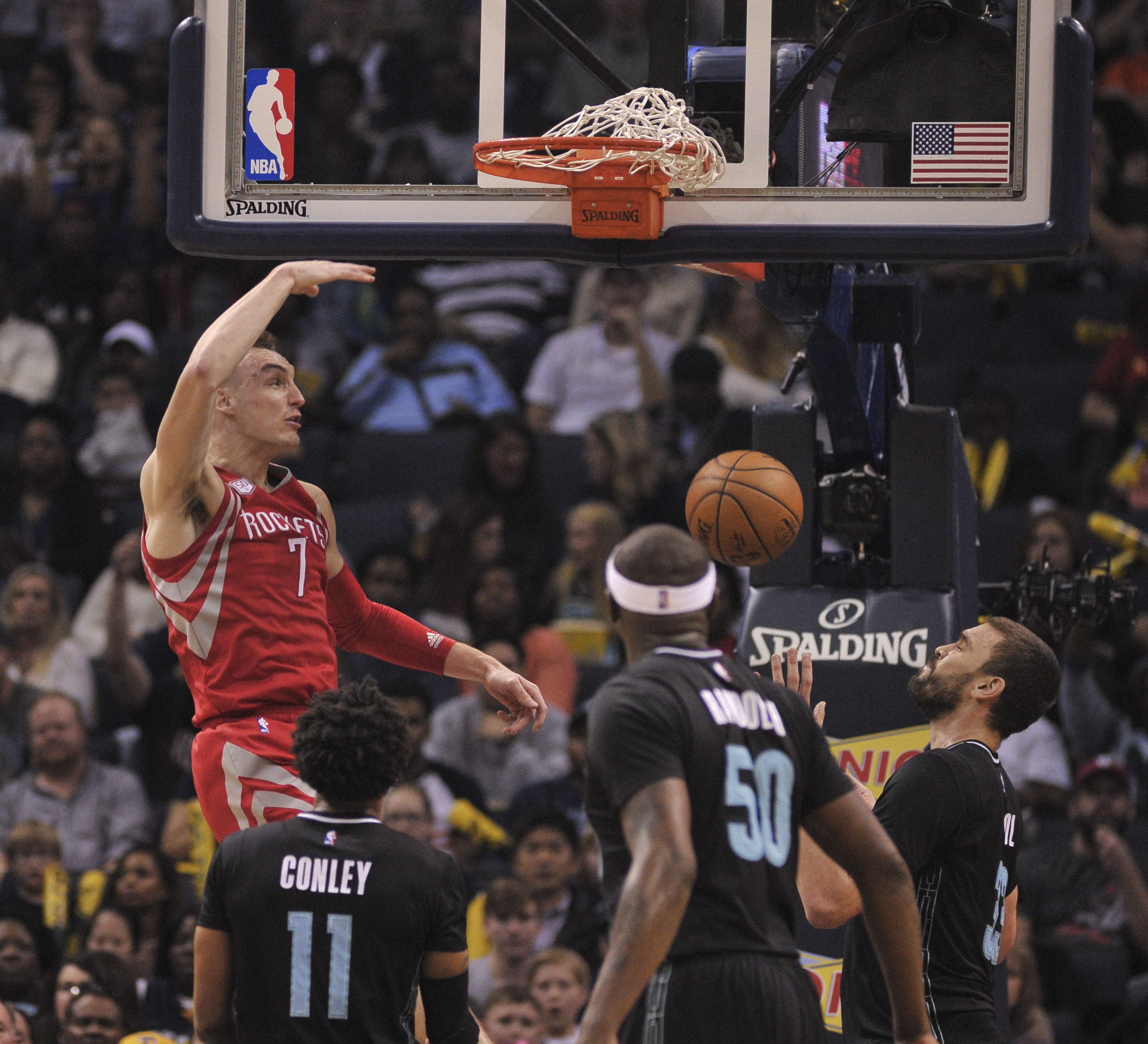 Dekker scores career-best 30 leading Rockets past Grizzlies | khou.com
