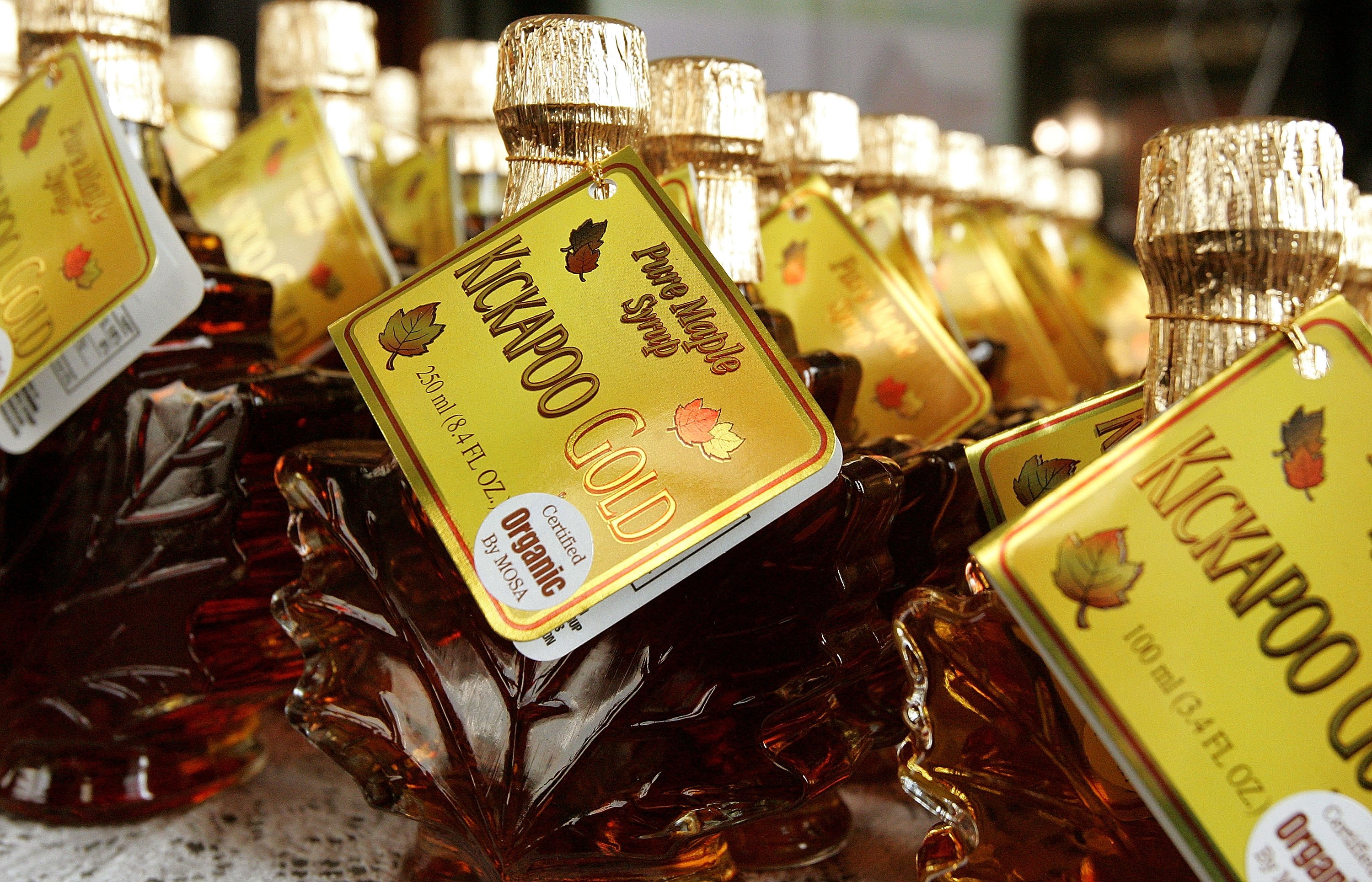 Bring on the pancakes: Maple syrup spill covers Vermont highway | khou.com