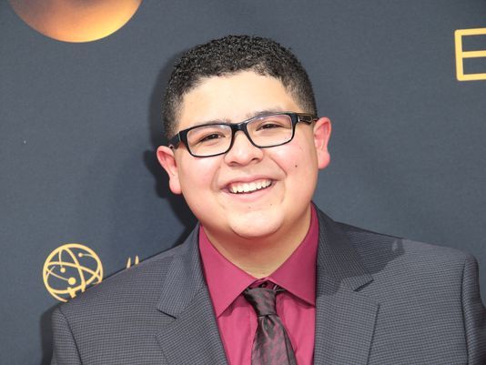 'Modern Family' star Rico Rodriguez reveals death of his father | khou.com