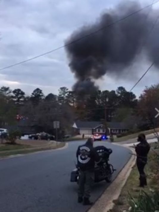 Pilot killed when plane crashes in suburban Atlanta | khou.com