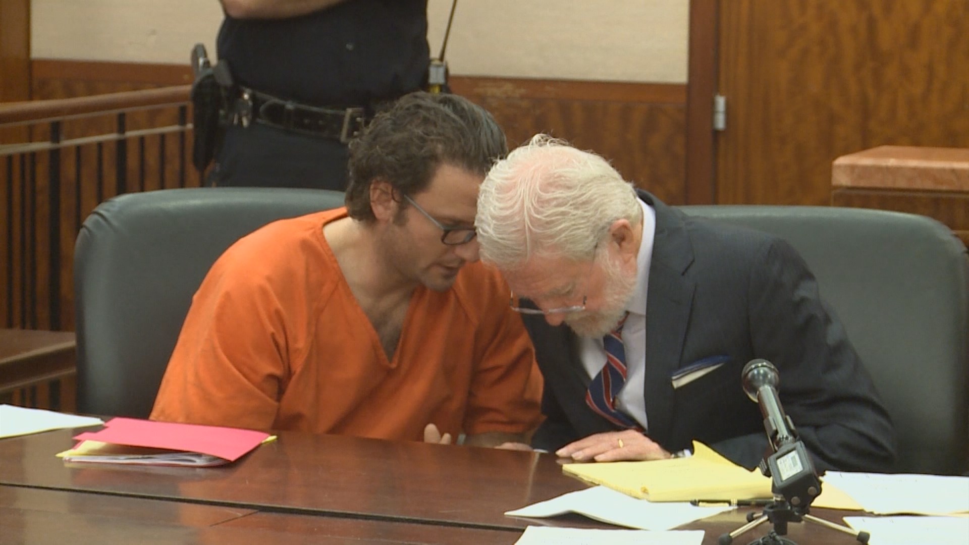 Attorney in murder-for-hire case withdraws representation | khou.com