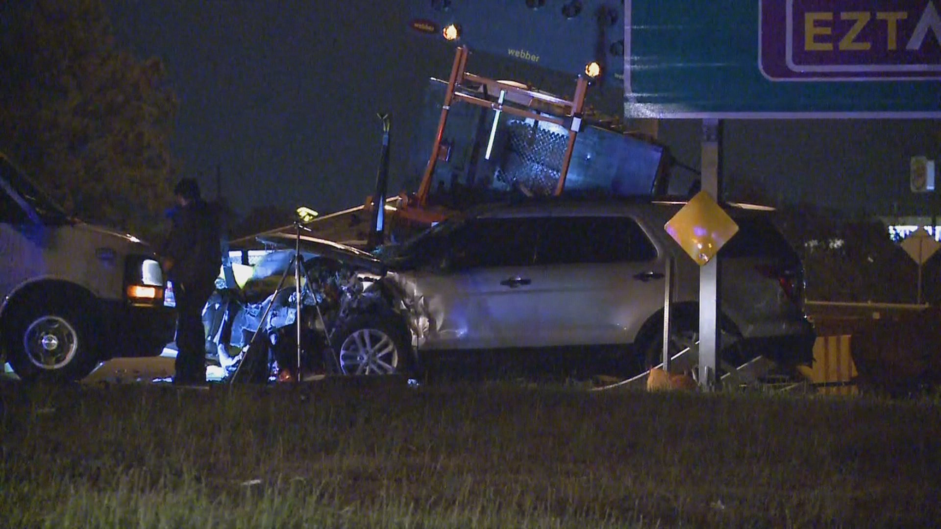 Precinct 4 investigating fatal crash on Highway 249 | khou.com