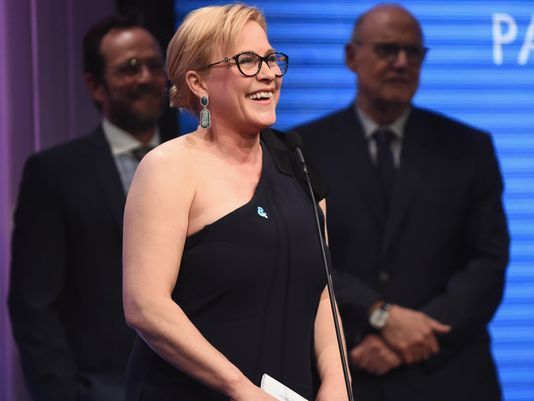 Patricia Arquette pays tribute to late sister Alexis at GLAAD Media ...
