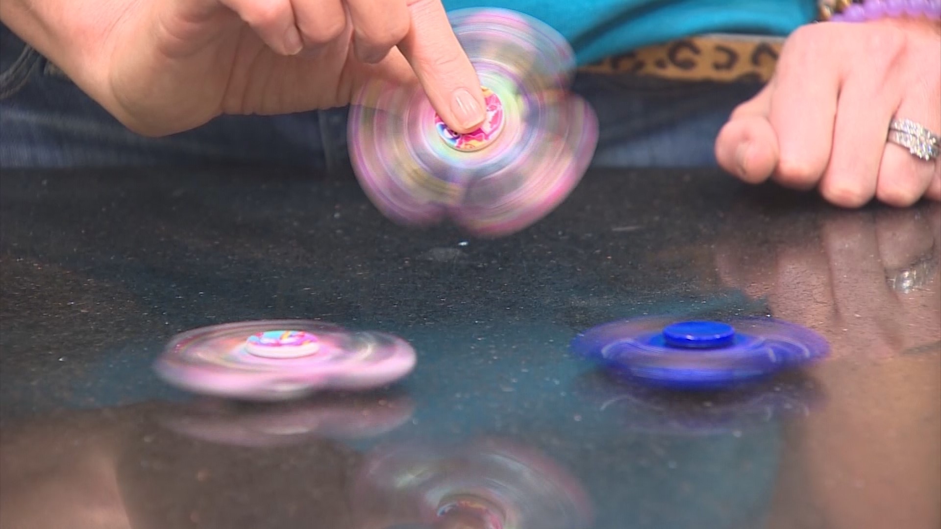 VERIFY: Are fidget spinners deadly? | wkyc.com