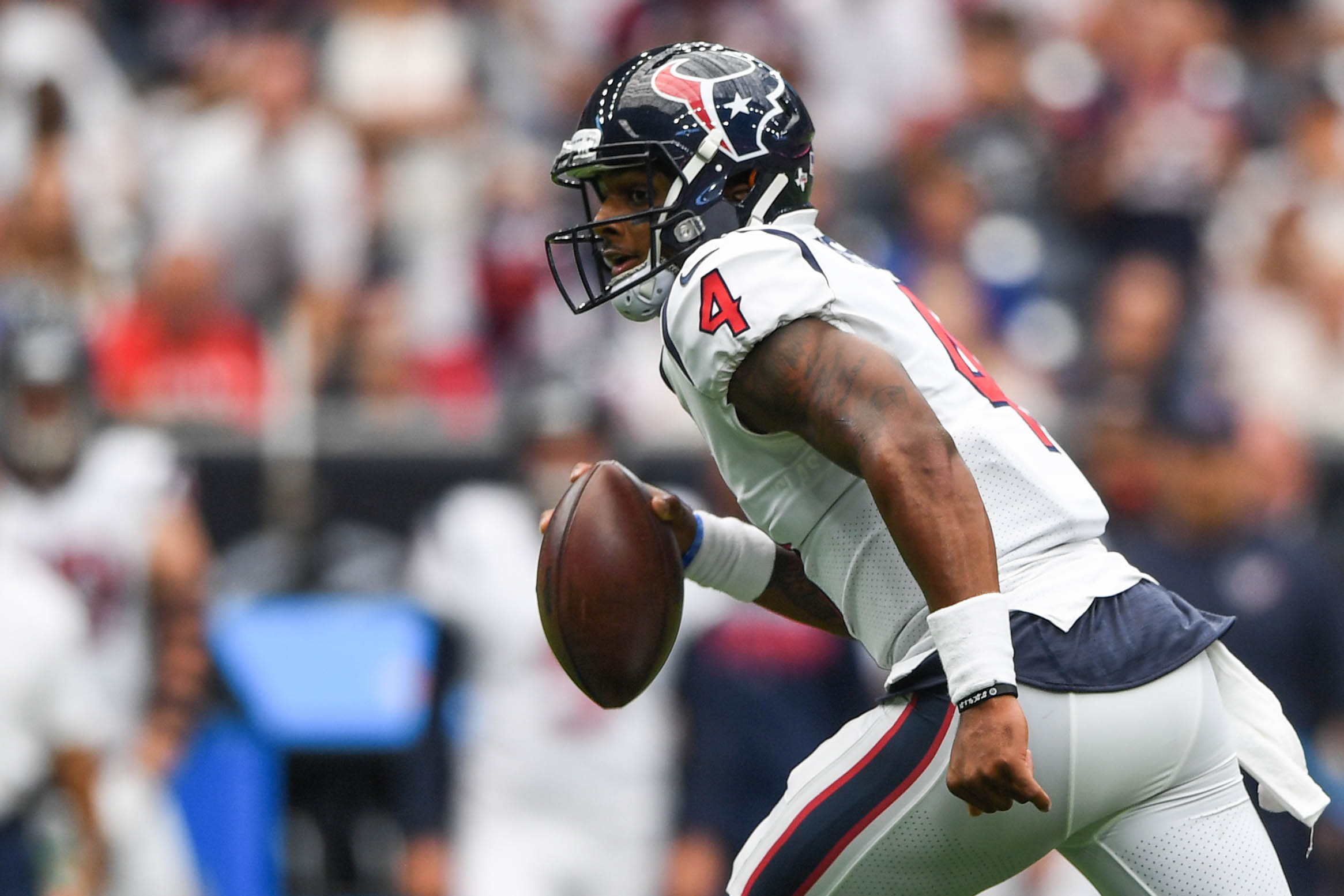 Watson steps in for Savage as Texans stumble against Jaguars | khou.com