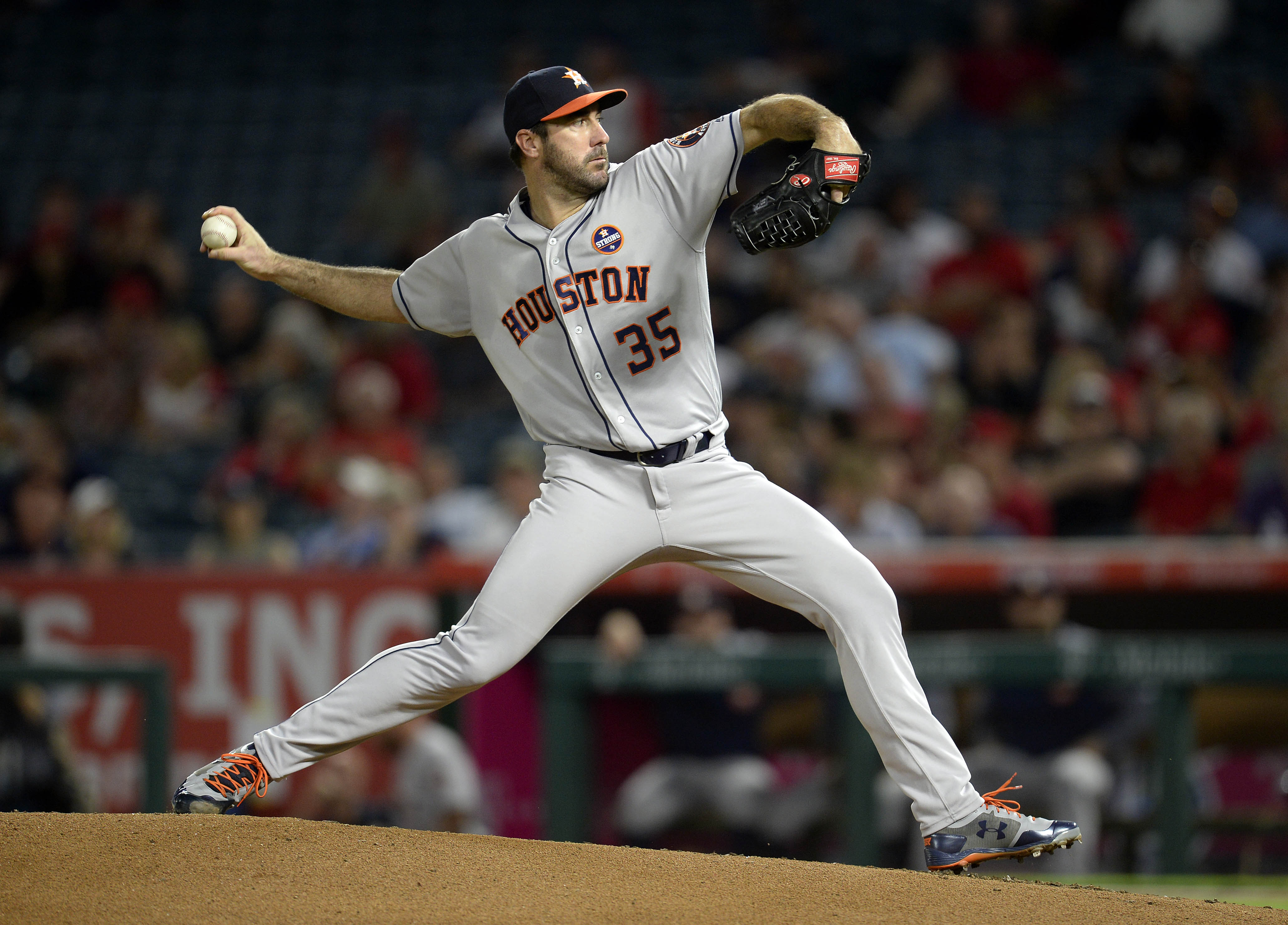 Justin Verlander gives up 1 hit in Astros' 1-0 win vs. Angels | khou.com