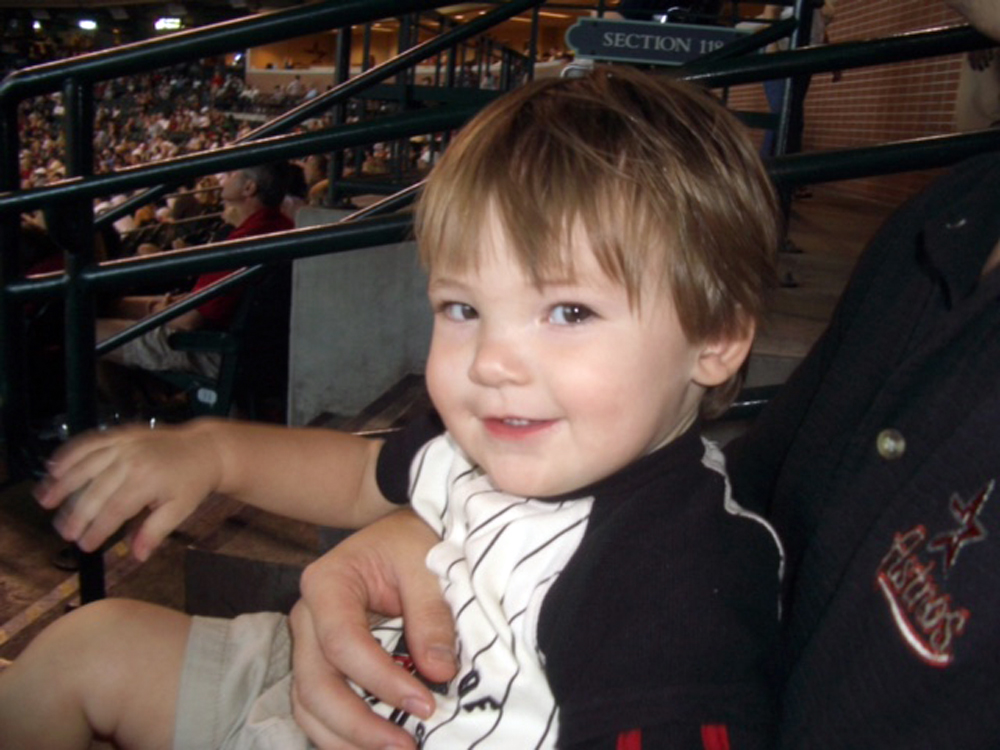 This kid was born to be an Astros fan! | khou.com