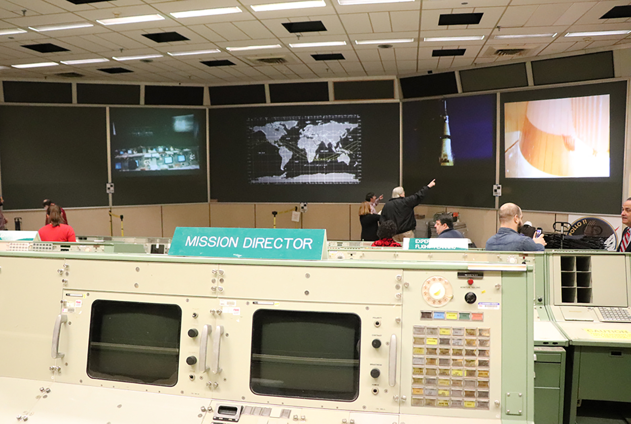 PHOTOS: Restoration of NASA’s historic Apollo Mission Control Center ...