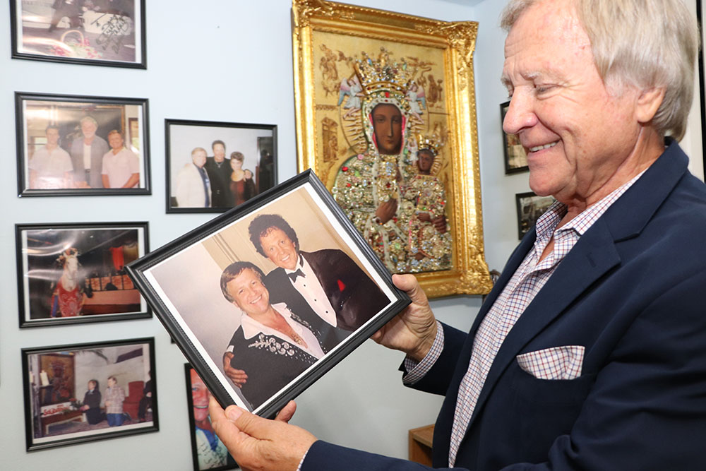 Photos: Jan Lewan shares photos of his life | thv11.com