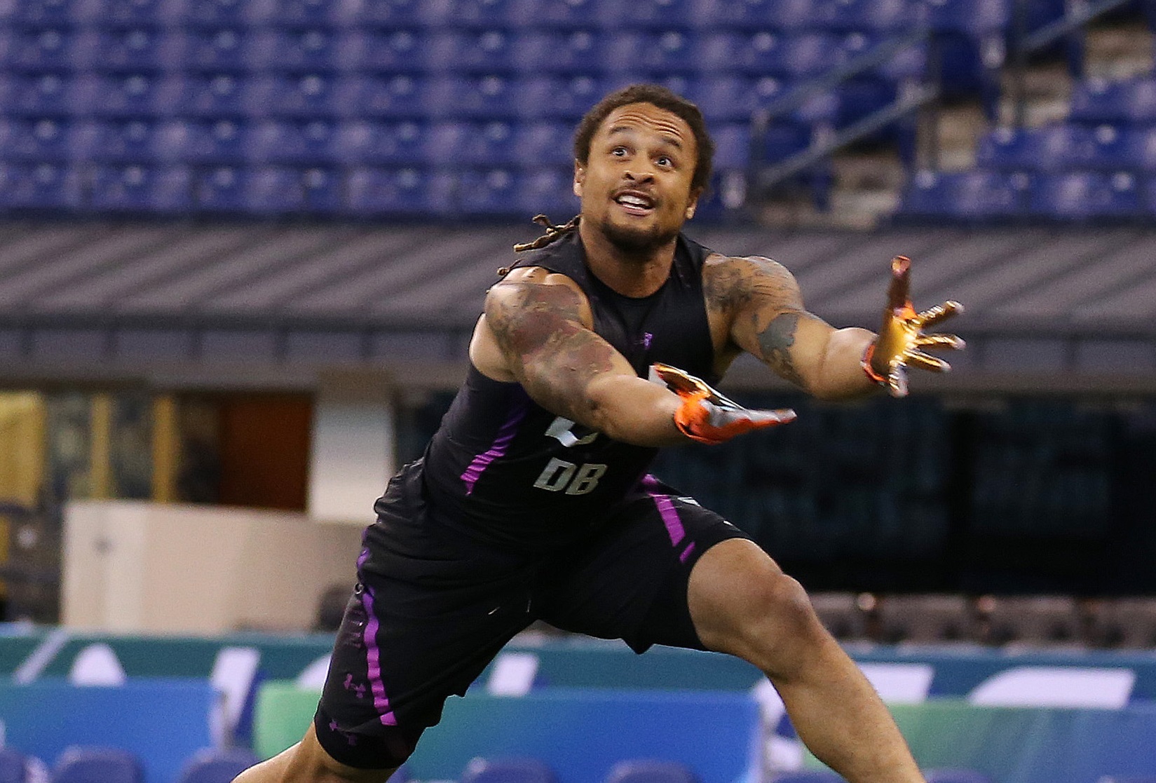 Avonte Maddox impresses at Combine, slot CB a fit for Texans | khou.com