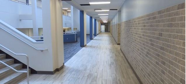 khou.com | Students tour remodeled Kingwood High School