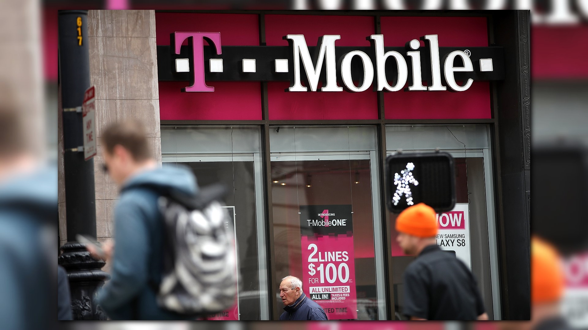 Service restored after major outage for T-Mobile customers due to fiber ...